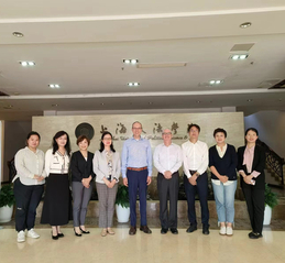 Shanghai University Of Political Science and Law